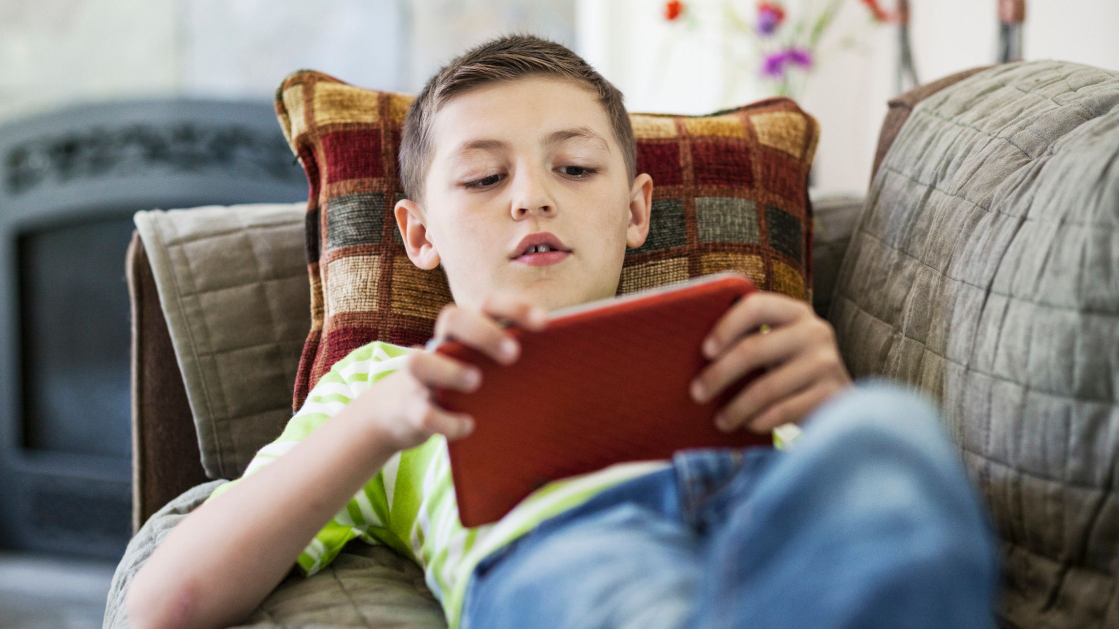 How to Balance Screen Time and Reading Time for Tweens: Practical Tips ...